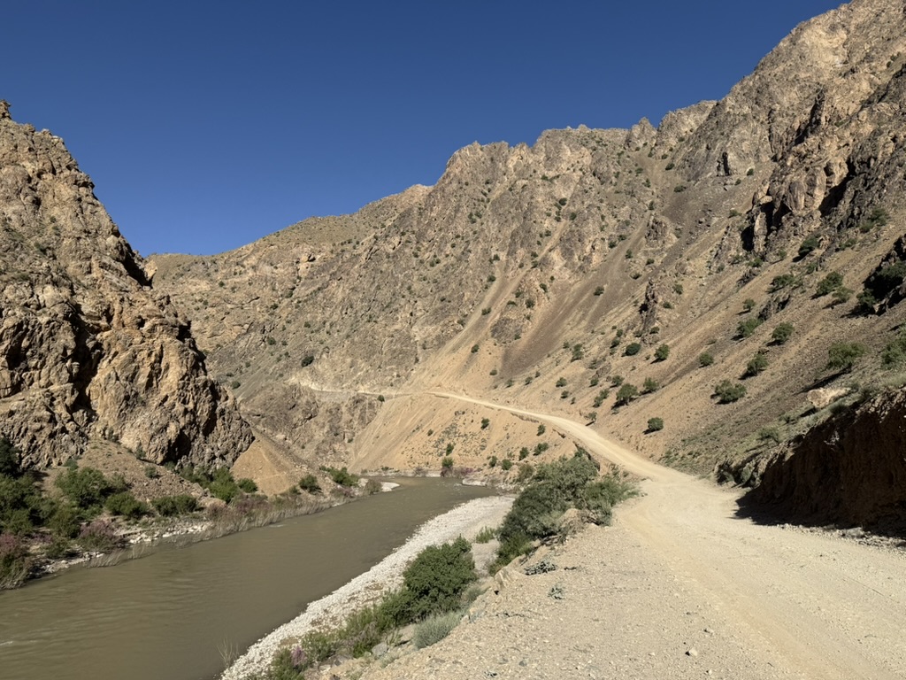 The Unforgiving Road with Marc Weitz – The Adventurers' Club of Los Angeles